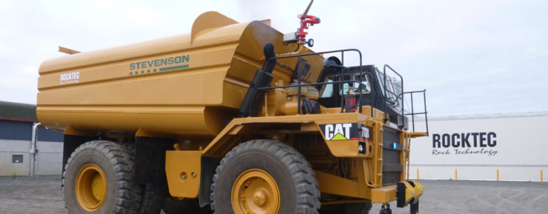 Water Tanks | Trucks from 2000L to 16000L | Magnum Australia